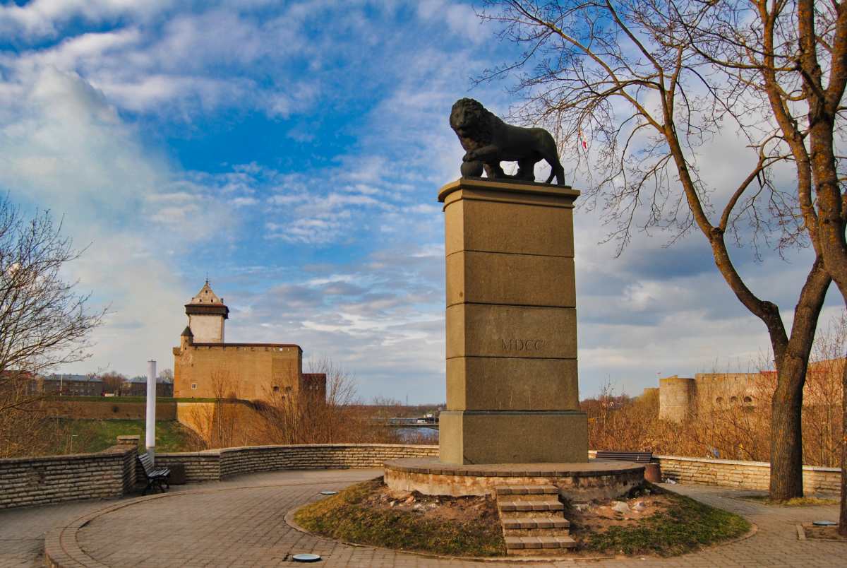 Narva Estonia – Visiting the outer border of the EU with Russia