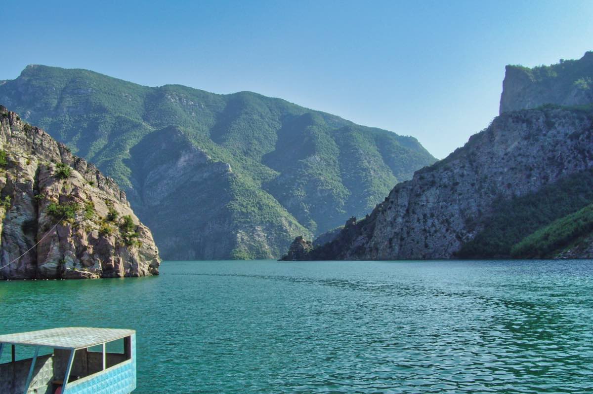 Koman-Stausee – Mit der Fähre über den Komani Lake